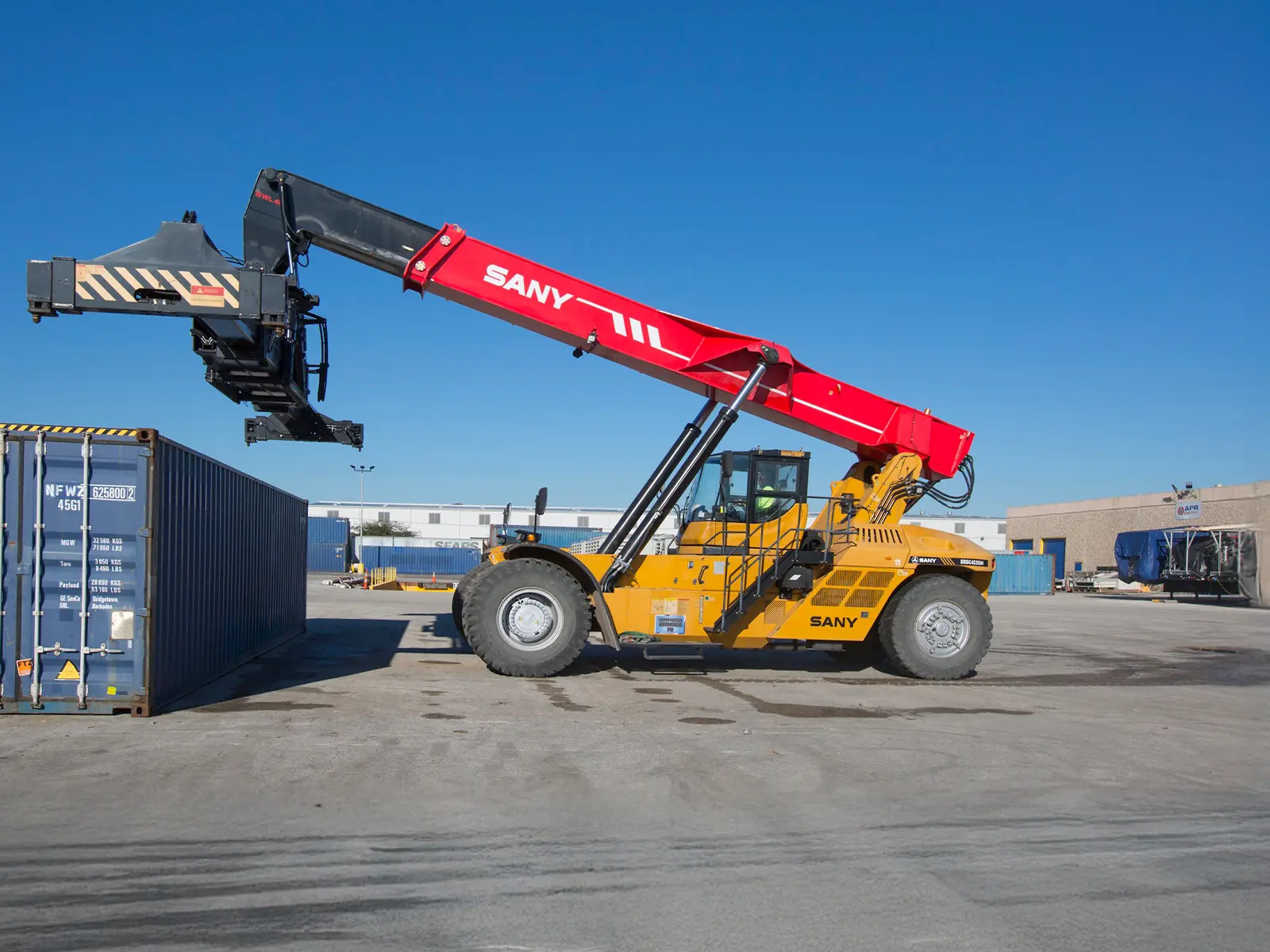 SRSC4535H4 Reach Stacker | SANY America