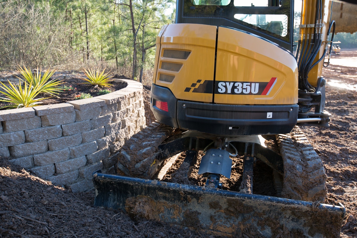 Landscaping Machines Built for Fast, Finish-Critical Work